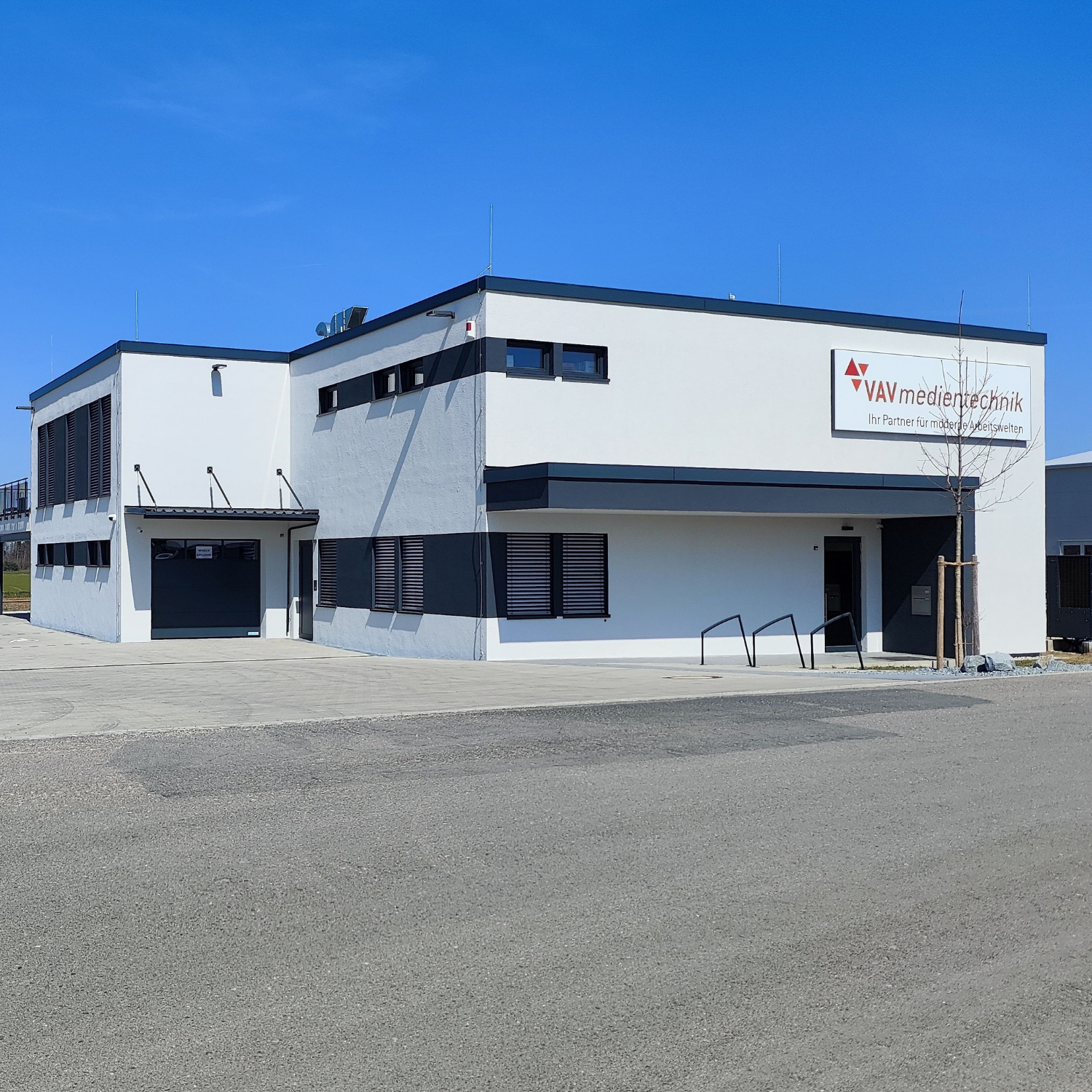 Eröffnung der VAV Medientechnik in Igling